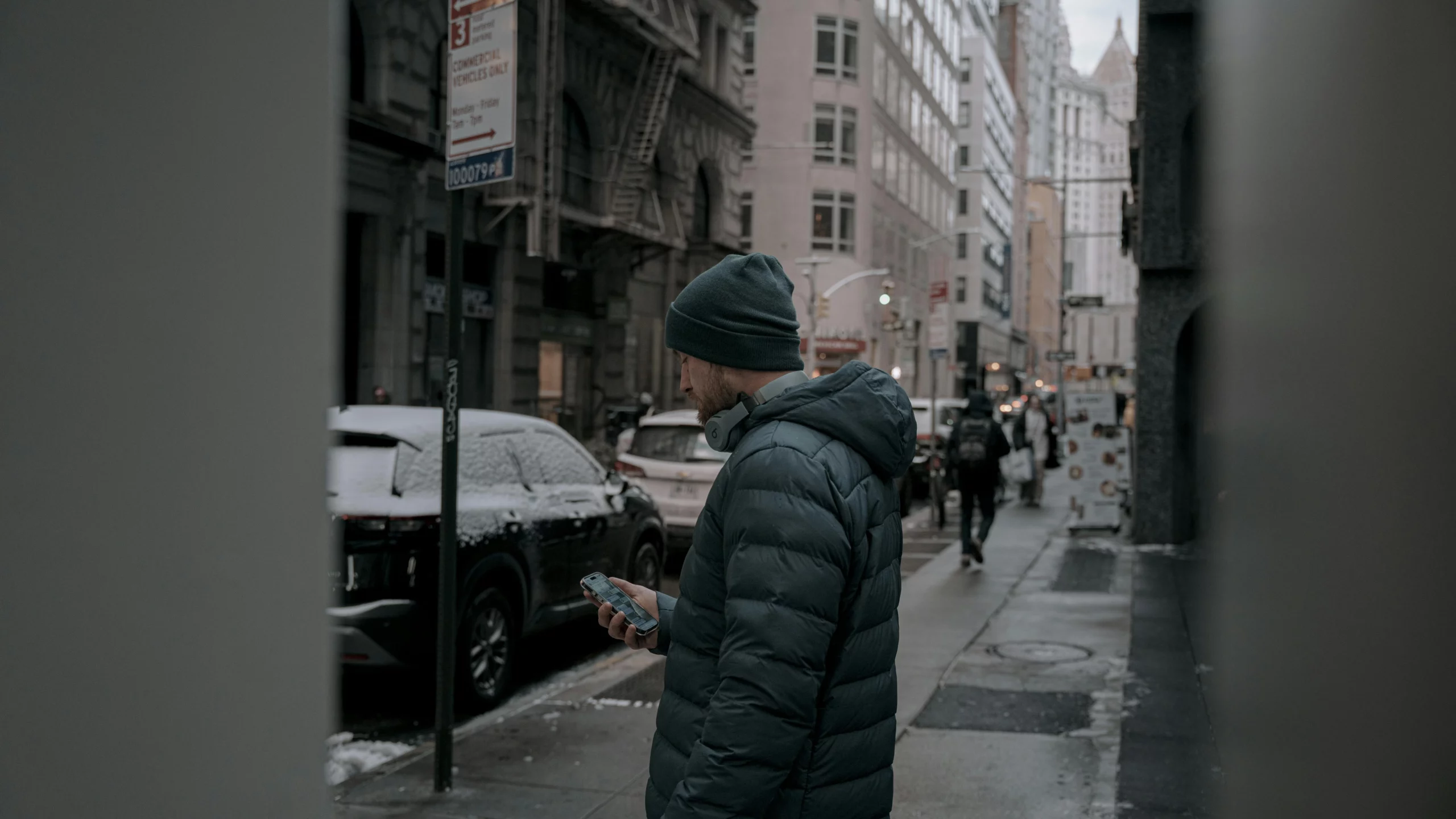 The Dangers of Distracted Walking and Legal Protection in NJ